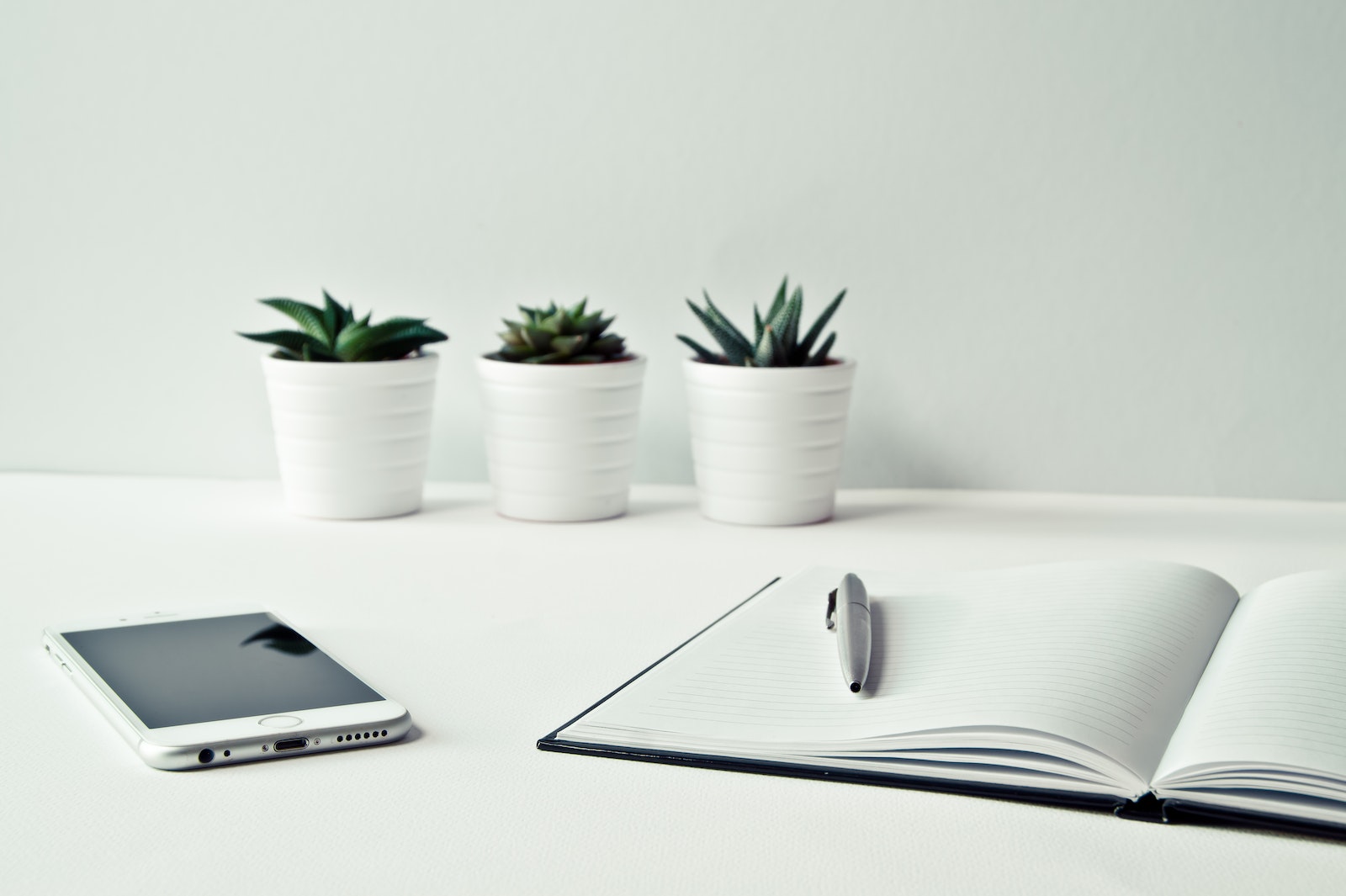 Main Character vs Protagonist: A Clear Guide for Busy Writers